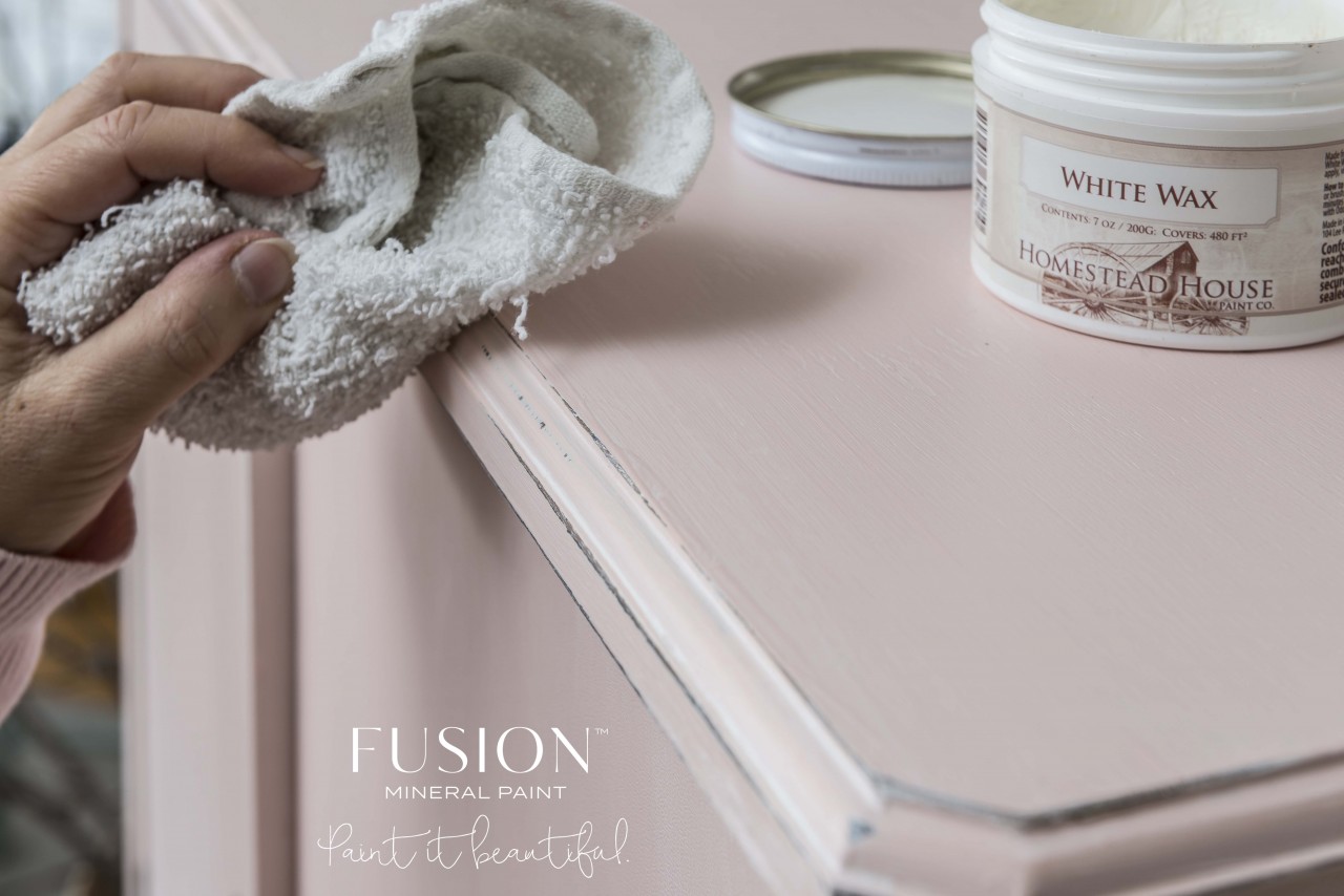 How To Use Furniture Wax - Fusion™ Mineral Paint