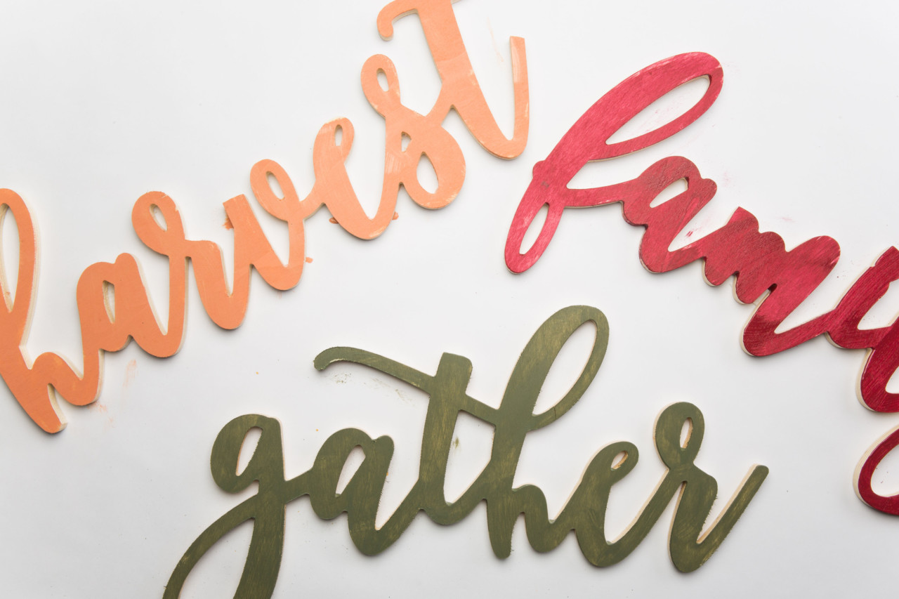 Simple Painted Fall Sign Decor - Fusion™ Mineral Paint