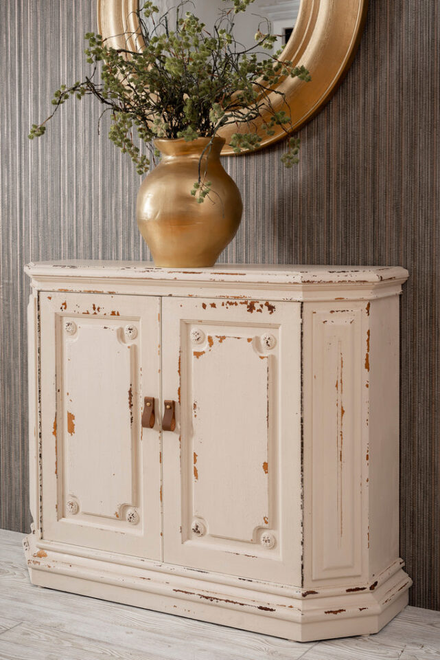 Chippy Chic Bar Cabinet Makeover - Fusion™ Mineral Paint