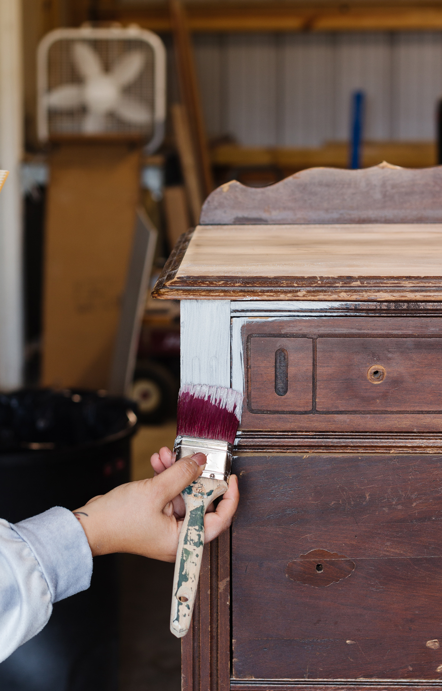 Grey Silk: Old World Finishes - Fusion™ Mineral Paint